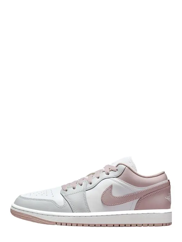 JORDAN 1 Low Sneakers - Pink