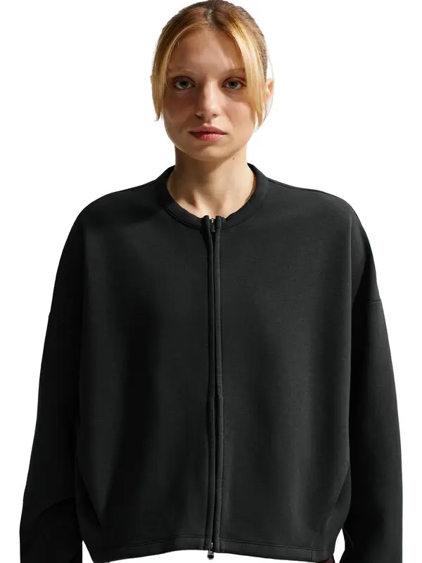 Nike 24.7 Impossiblysoft Dri-fit Oversized Full-zip Top - Black