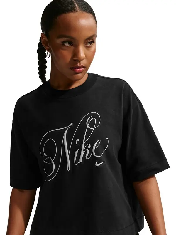 Nike Sportswear Oversized Short-sleeve T-shirt - Black
