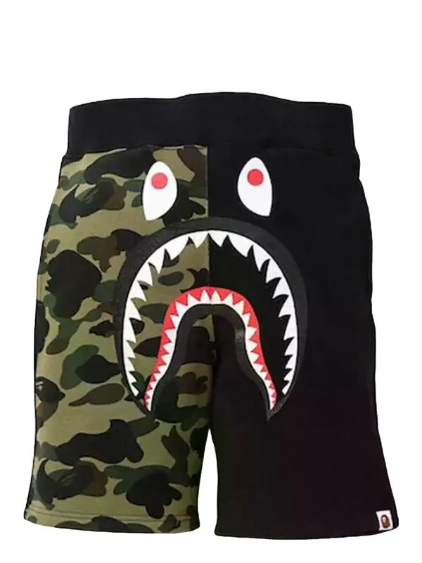 A BATHING APE Shark Camouflage Shorts - Black
