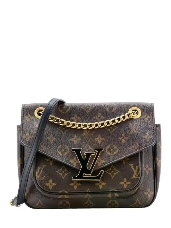 LOUIS VUITTON Passy Monogram Canvas Crossbody Bag - Brown