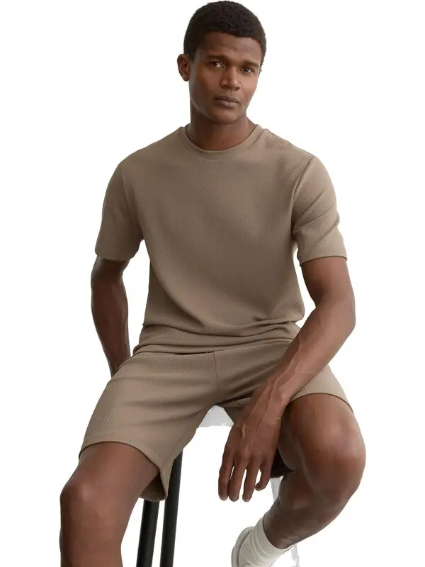 REISS Jack Textured Crew-neck Modern-fit T-shirt - Camel Brown