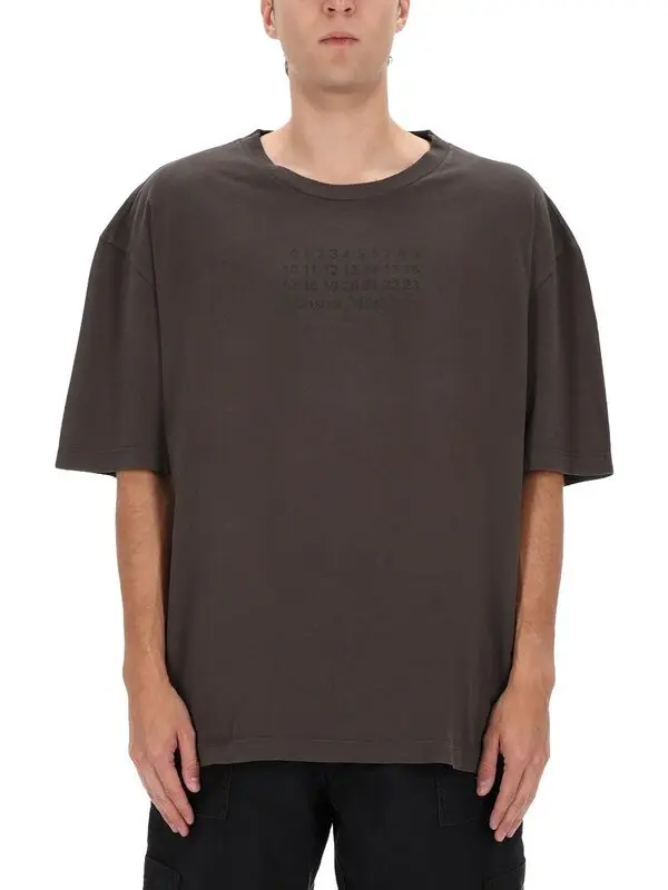 MAISON MARGIELA T Shirt With Logo - Brown