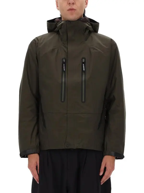 AND WANDER Rain Jacket - Green