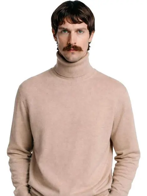 Gobi Cashmere Turtleneck Cashmere Sweater - Beige