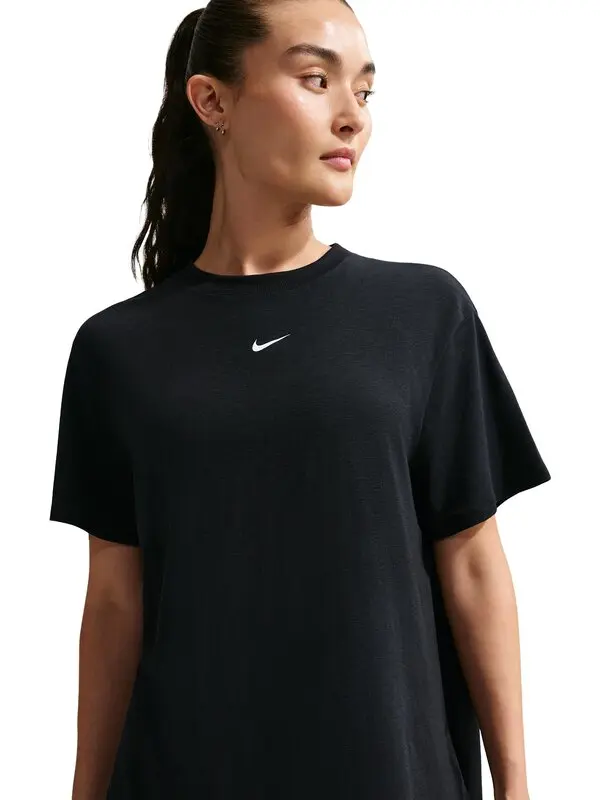 Nike One Relaxed Dri-fit Short-sleeve Top - Black