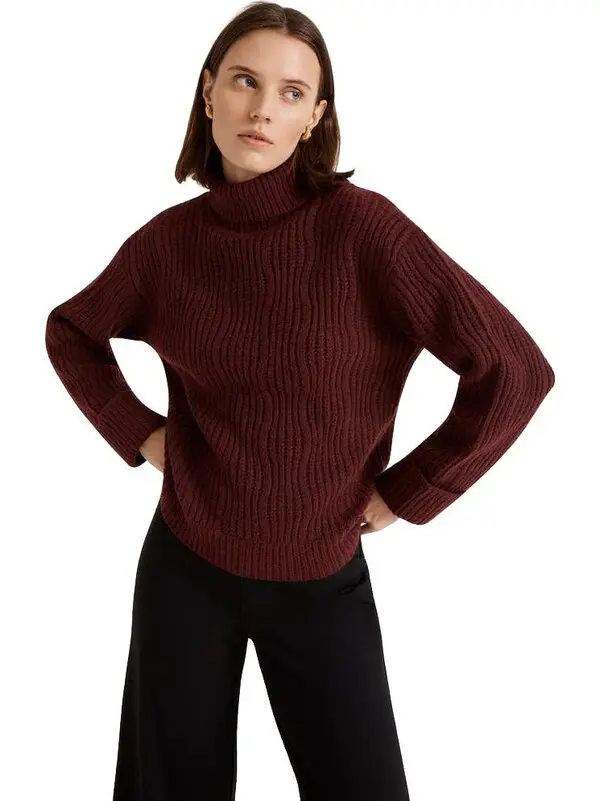 FINERY LONDON Albie Roll Neck Knitted Jumper - Burgundy