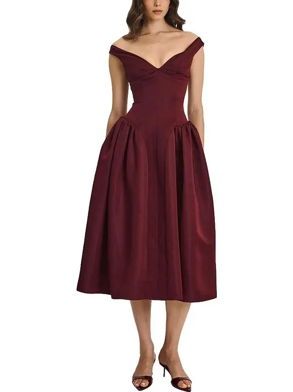 MISS CIRCLE Omella Ruched Bust Sweetheart Maxi Dress - Burgundy