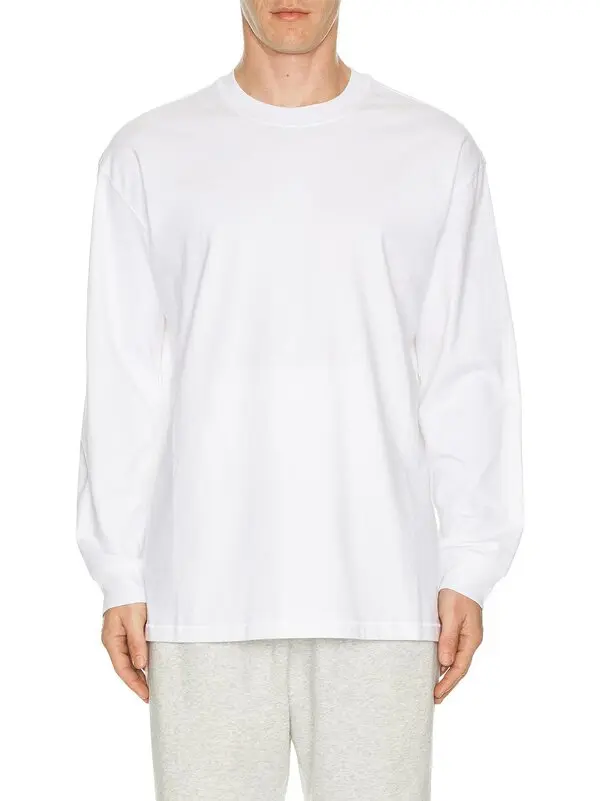 SKIMS Heavyweight Cotton Long Sleeve T-shirt In White - Chalk