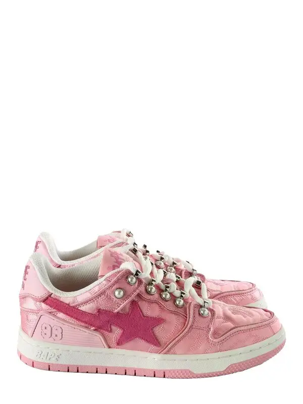 A BATHING APE Star Embellished Sneakers - Pink