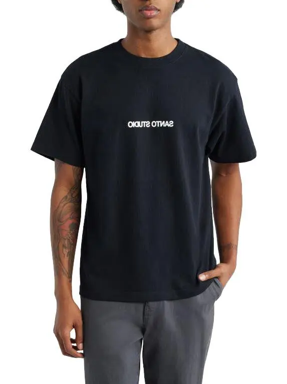 SANTO STUDIO Reverse Logo Graphic T-shirt - Black