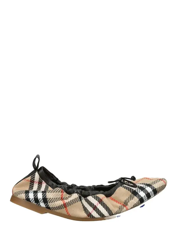 Burberry Ballerina Flats - Beige
