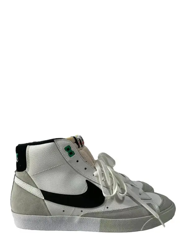 Nike Blazer Mid '77 Se Leather Sneakers - White