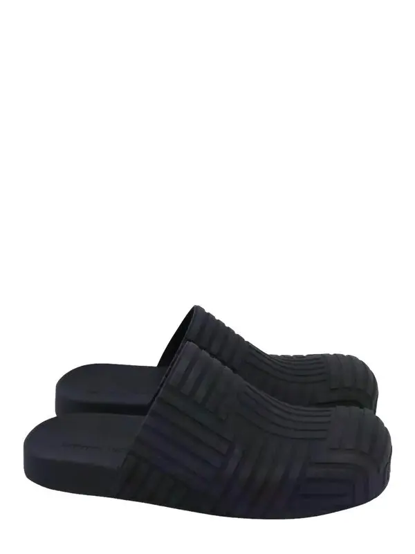 Bottega Veneta Embossed Slider Mules - Black