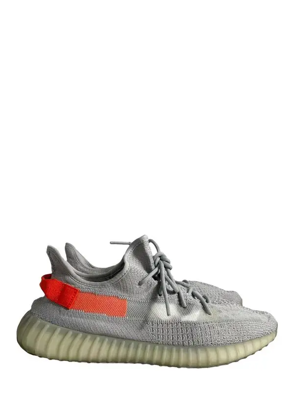 Yeezy Boost 350 V2 Sneakers - Grey