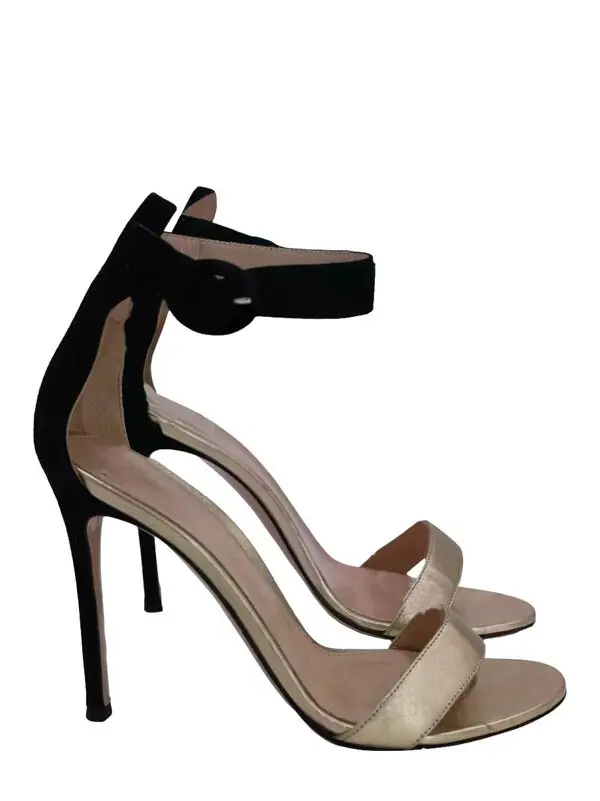 GIANVITO ROSSI Portofino Buckled Sandals - Gold