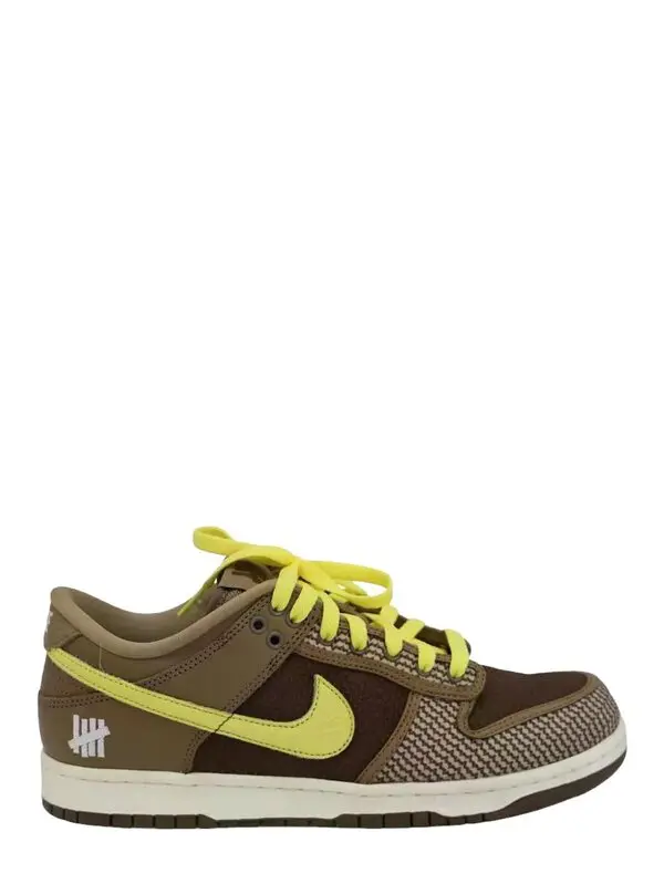 Nike X Undefeated Dunk Sp Sneakers - Brown