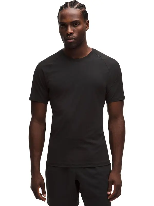 Lululemon Repper Short-sleeve Shirt - Black