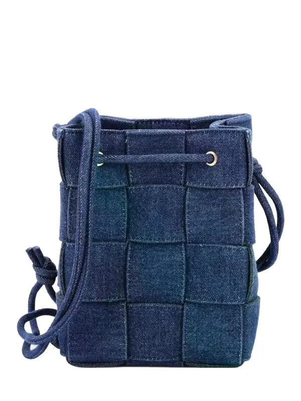Bottega Veneta Cassette Maxi Intrecciato Denim Bucket Bag - Blue