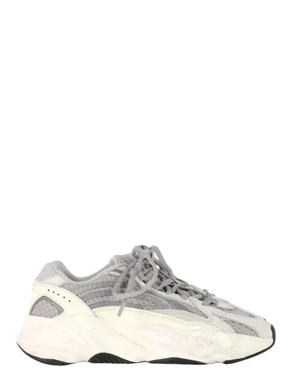 Yeezy Boost 700 V2 Sneakers - Grey