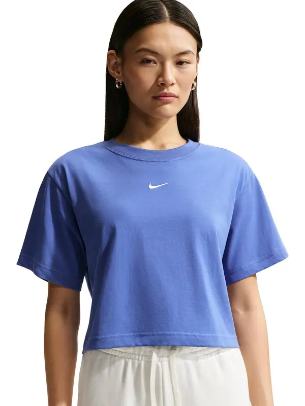 Nike Sportswear Loose Short-sleeve Cropped T-shirt - Blue