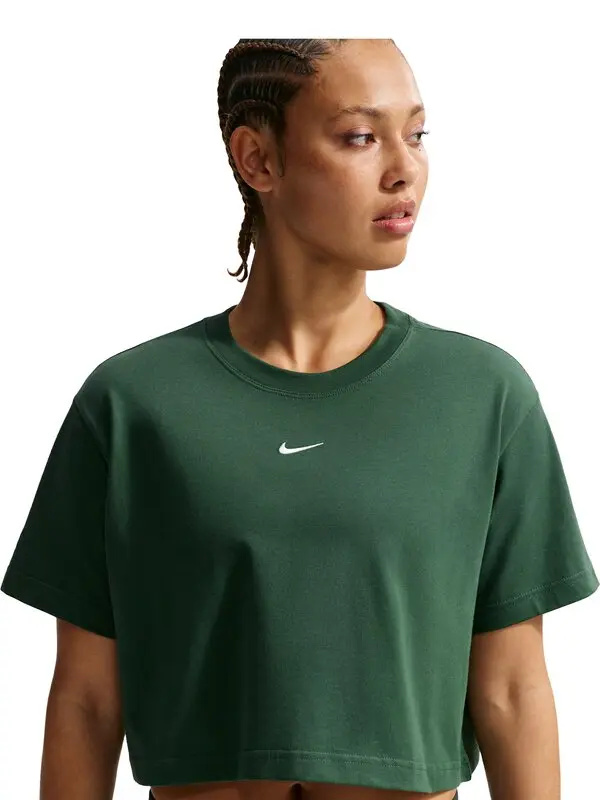 Nike Sportswear Loose Short-sleeve Cropped T-shirt - Green