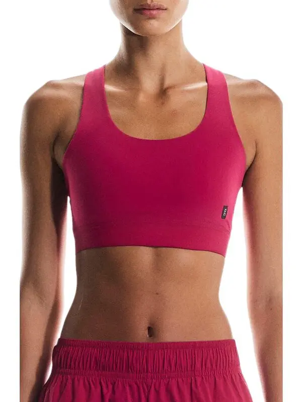 On Core Sports Bra - Grenadine
