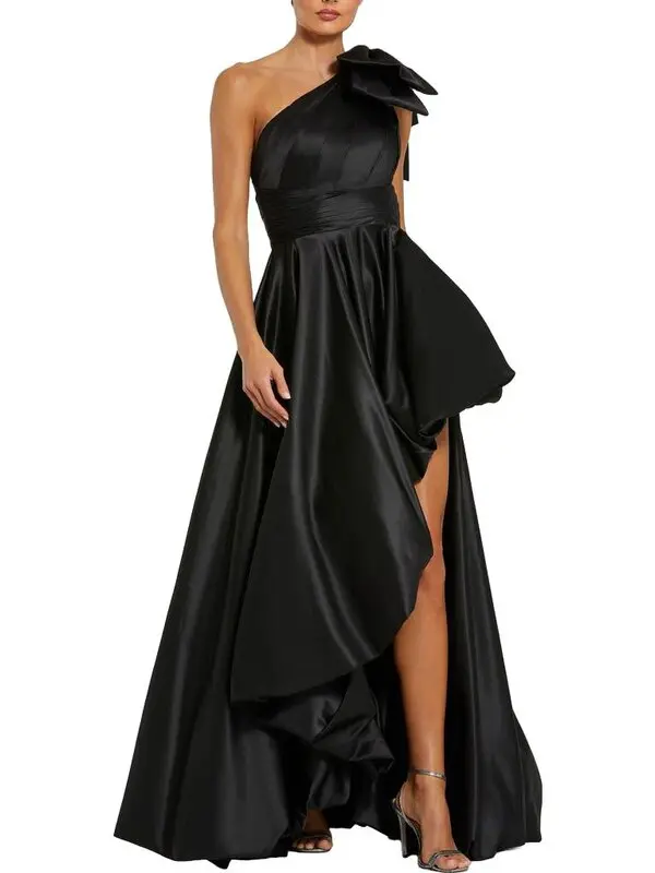 Mac Duggal Asymmetrical One-shoulder Gown With Ruffle Detail - Black