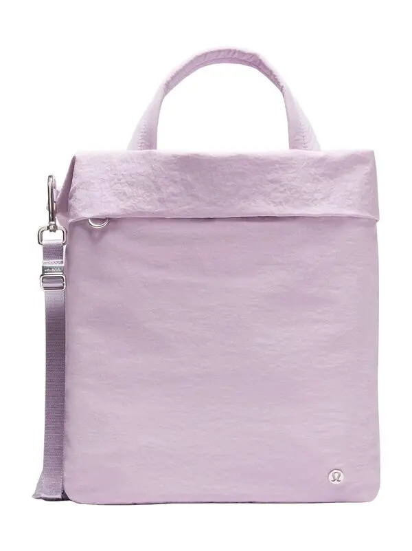 Lululemon On My Level Tote Bag 20l - Lilac Play/silver
