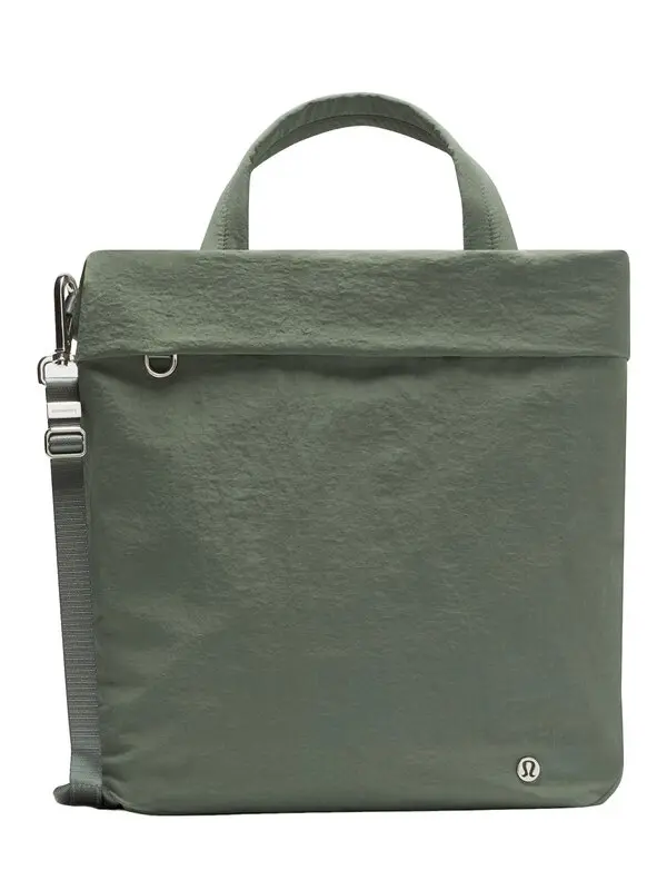 Lululemon On My Level Tote Bag 20l - Willow Leaf/silver