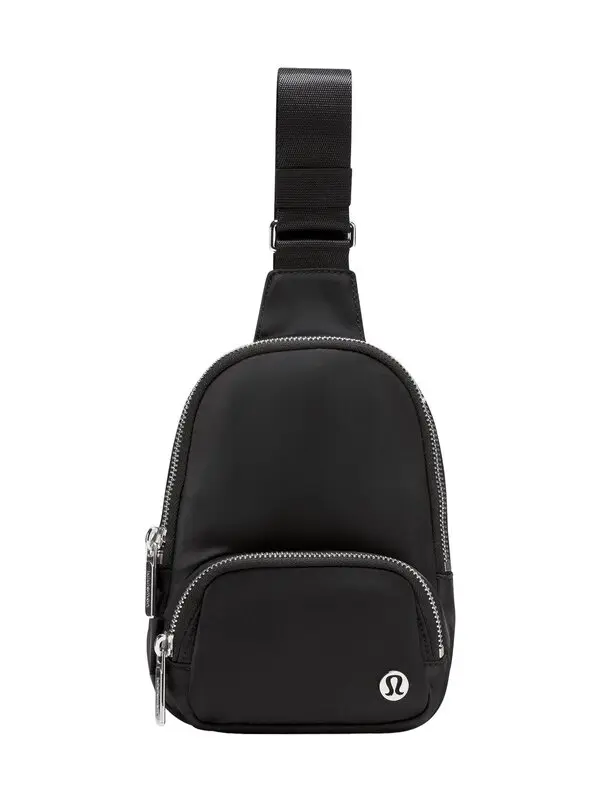 Lululemon Everywhere Sling Bag Small 2l - Black