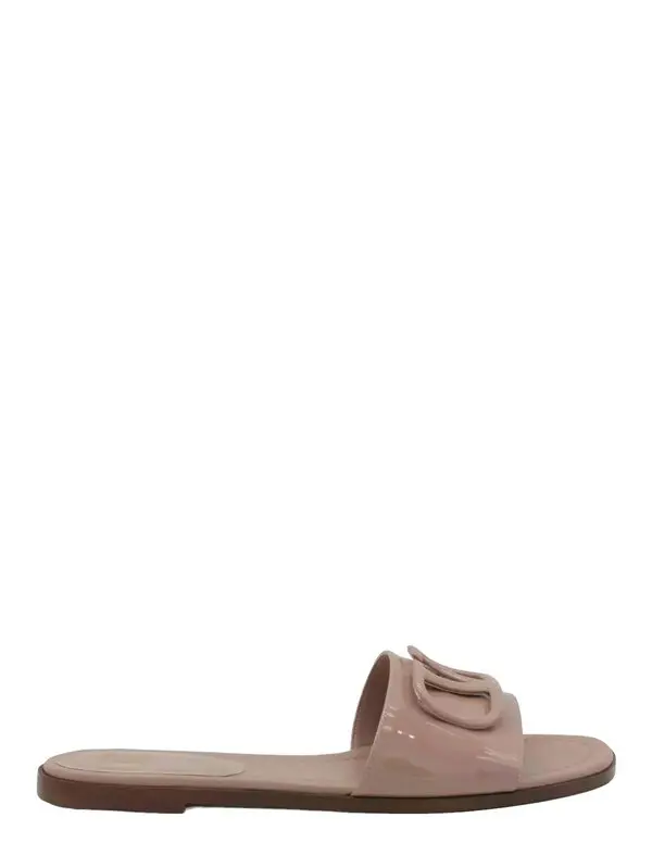 Valentino Garavani Debossed Logo Sandals - Pink