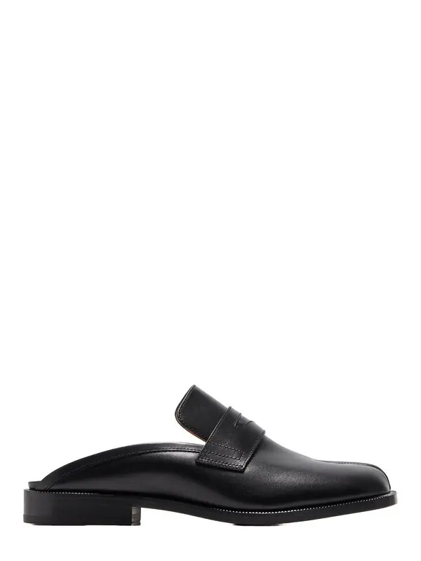 MAISON MARGIELA Tabi Leather Loafer Mules - Black