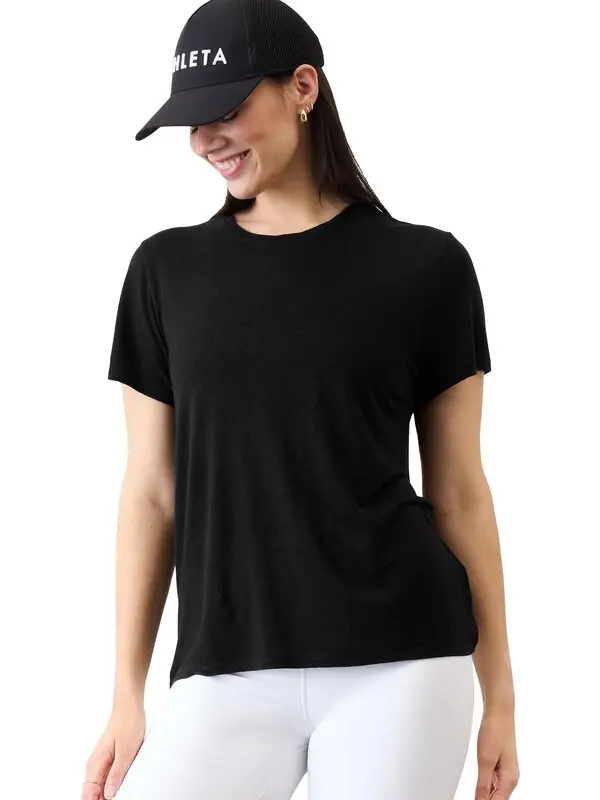 Athleta Getaway Linen Blend Tee - Black