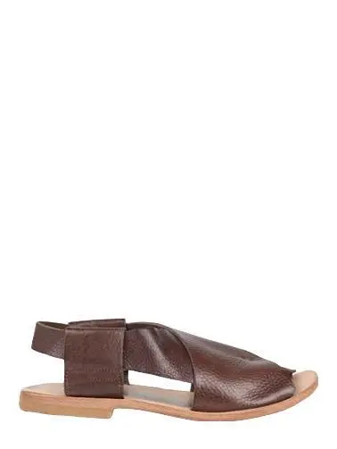 Moma Pebbled Leather Sandals - Brown