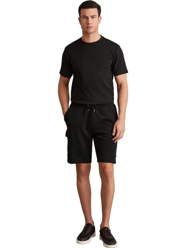 REISS Oliver Interlock Cargo Shorts - Black