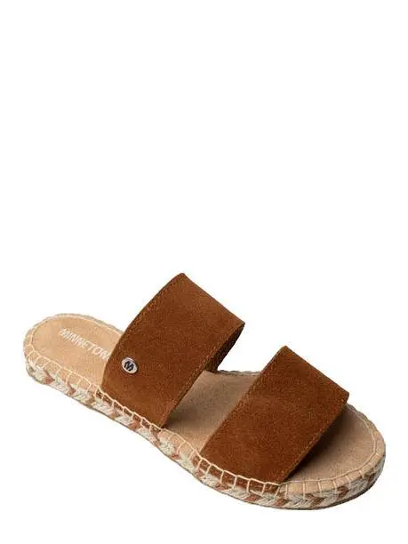 Minnetonka Poppie Sandal - Brown