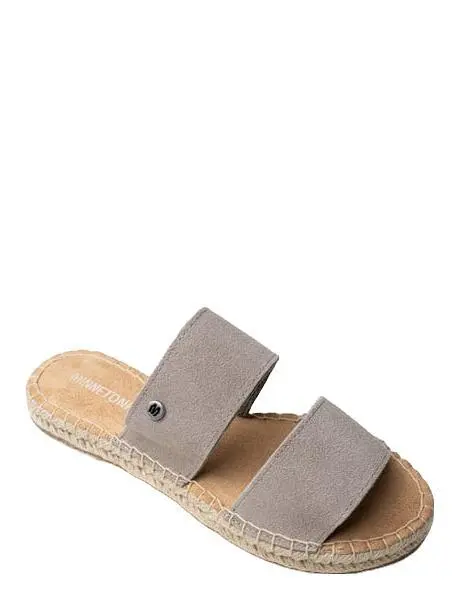 Minnetonka Poppie Sandal - Simply Taupe