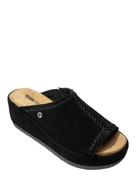 Minnetonka Paislee Wedge Sandal - Black