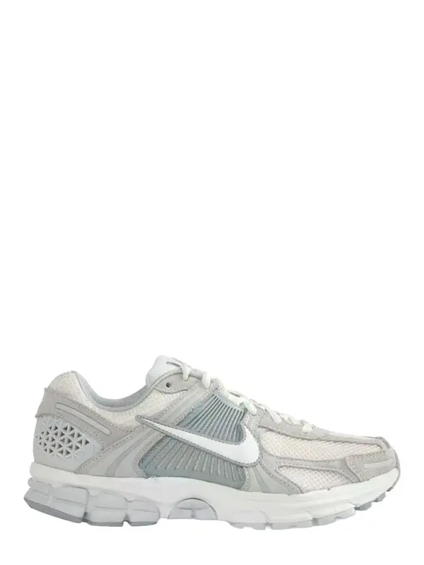 Nike Zoom Vomero Sneakers - White