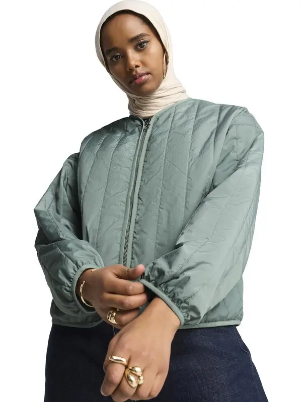 PUMA Wardrobe Essentials Relaxed Reversible Liner Jacket - Green