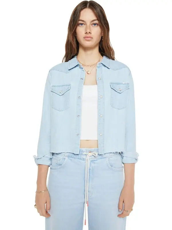 MOTHER The Super Ex's Crop Step Fray Shirt - Light Blue