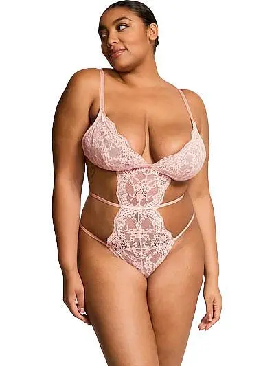 Victoria's Secret Dream Angels Dare To Lace Strappy Triangle Teddy - Pink