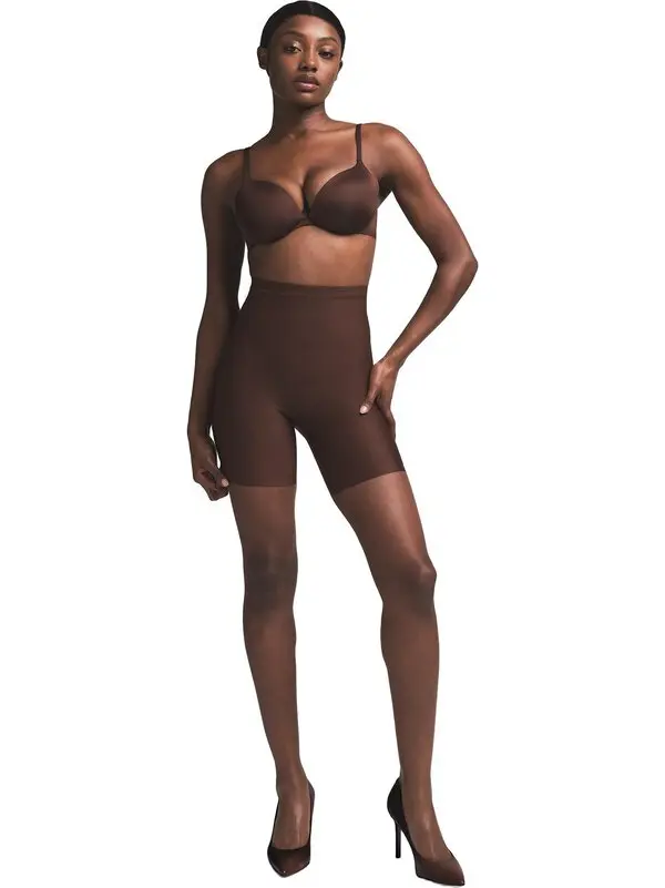SKIMS Body Core Sculpt Mid Rise Short - Cocoa