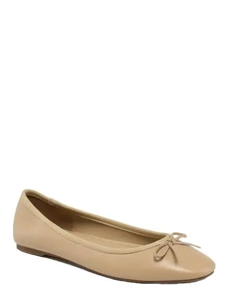 GRACE FOOTWEAR Lily Ballerina Flats - Nude