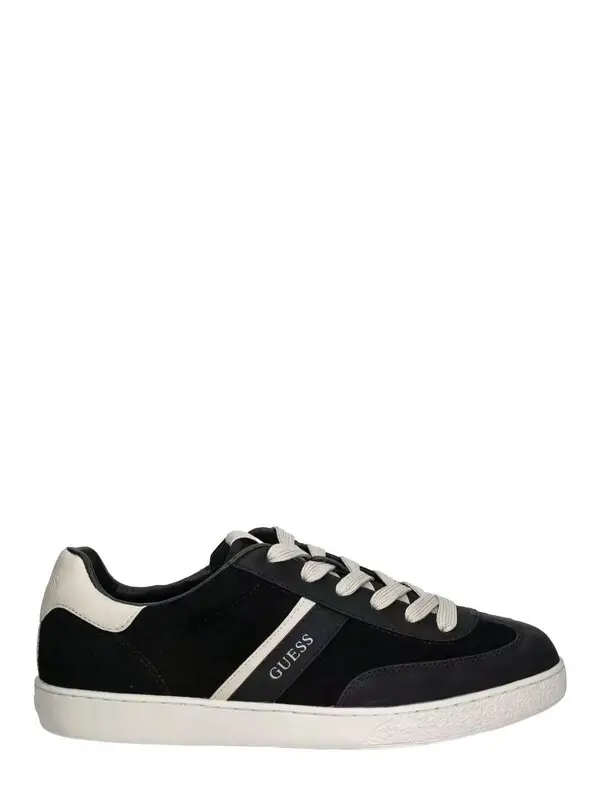 Guess Nola Iii Sneakers - Black
