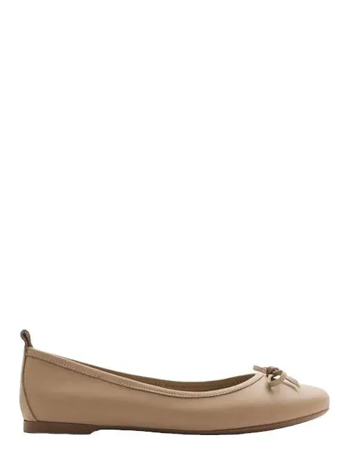 FOREVER & ALWAYS SHOES Florence Ballerina Flats - Cream Beige Leather