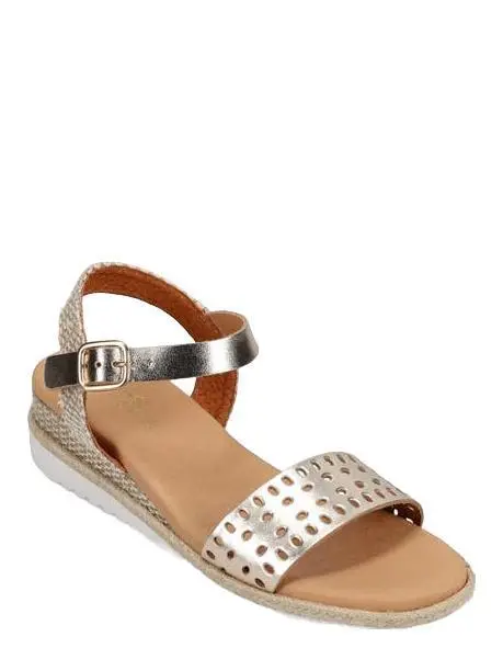 Sesto Meucci Zammy Perforated Wedge Sandal - Platino