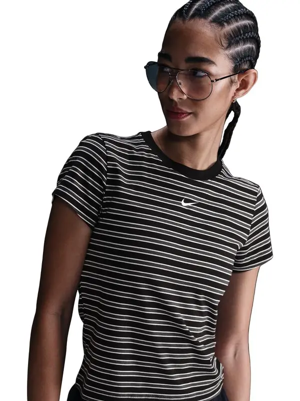 Nike Sportswear Chill Knit Slim Striped T-shirt - Black