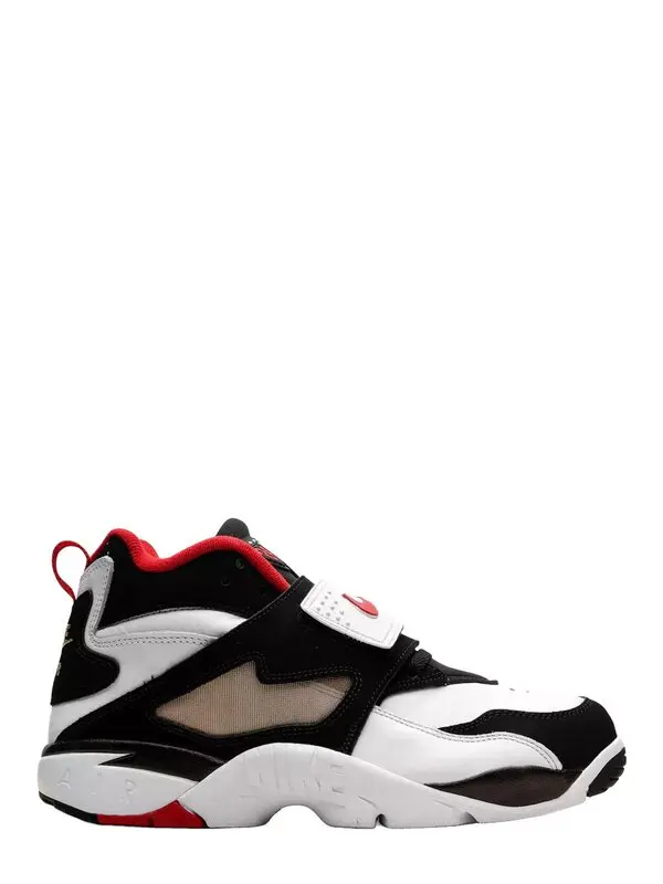 Nike Air Diamond Turf Sneakers - White